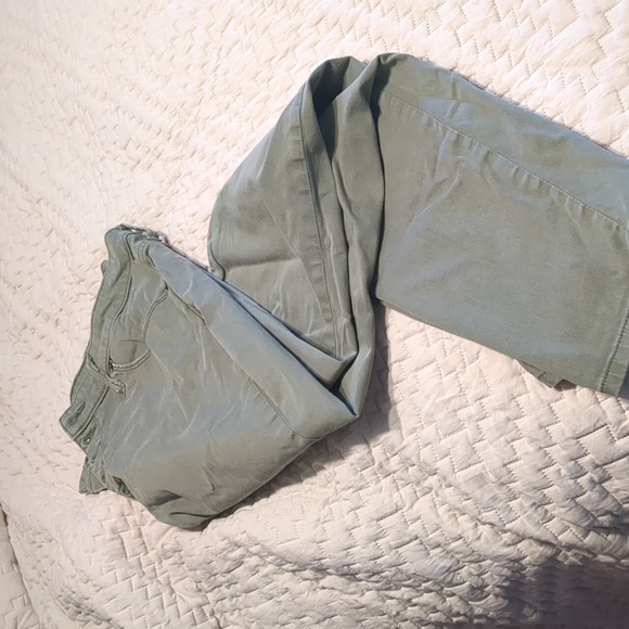 Universal Thread | Pants & Jumpsuits | Universal Thread Button Fly ...